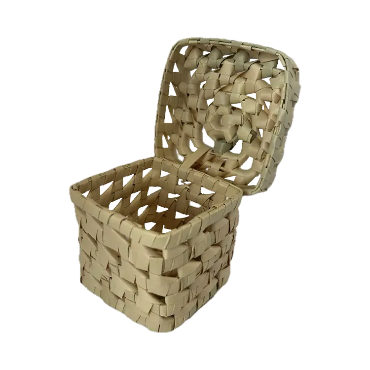 Box & Lid Chew Toy - Happy Hay